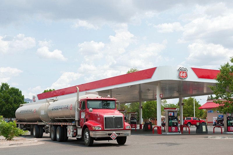 What You Should Know About Diesel Hedging and Swaps